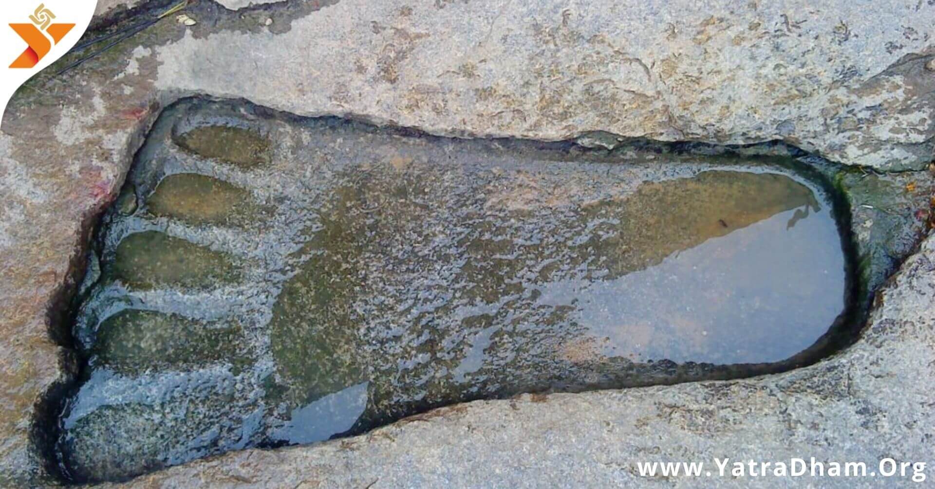 Lepakshi Shiva temple